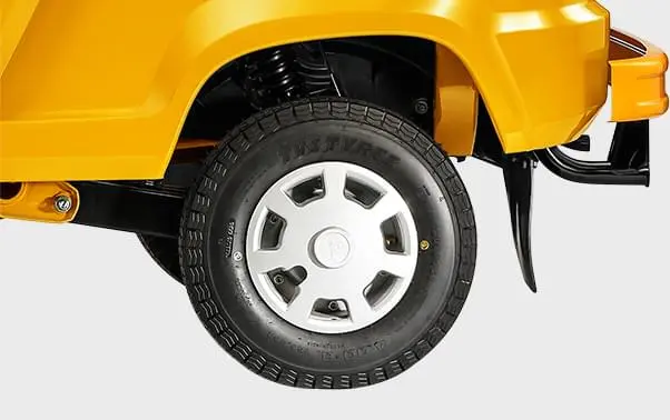 TVS King Duramax Plus 225cc Auto BS6: Mileage, Colours and Spec