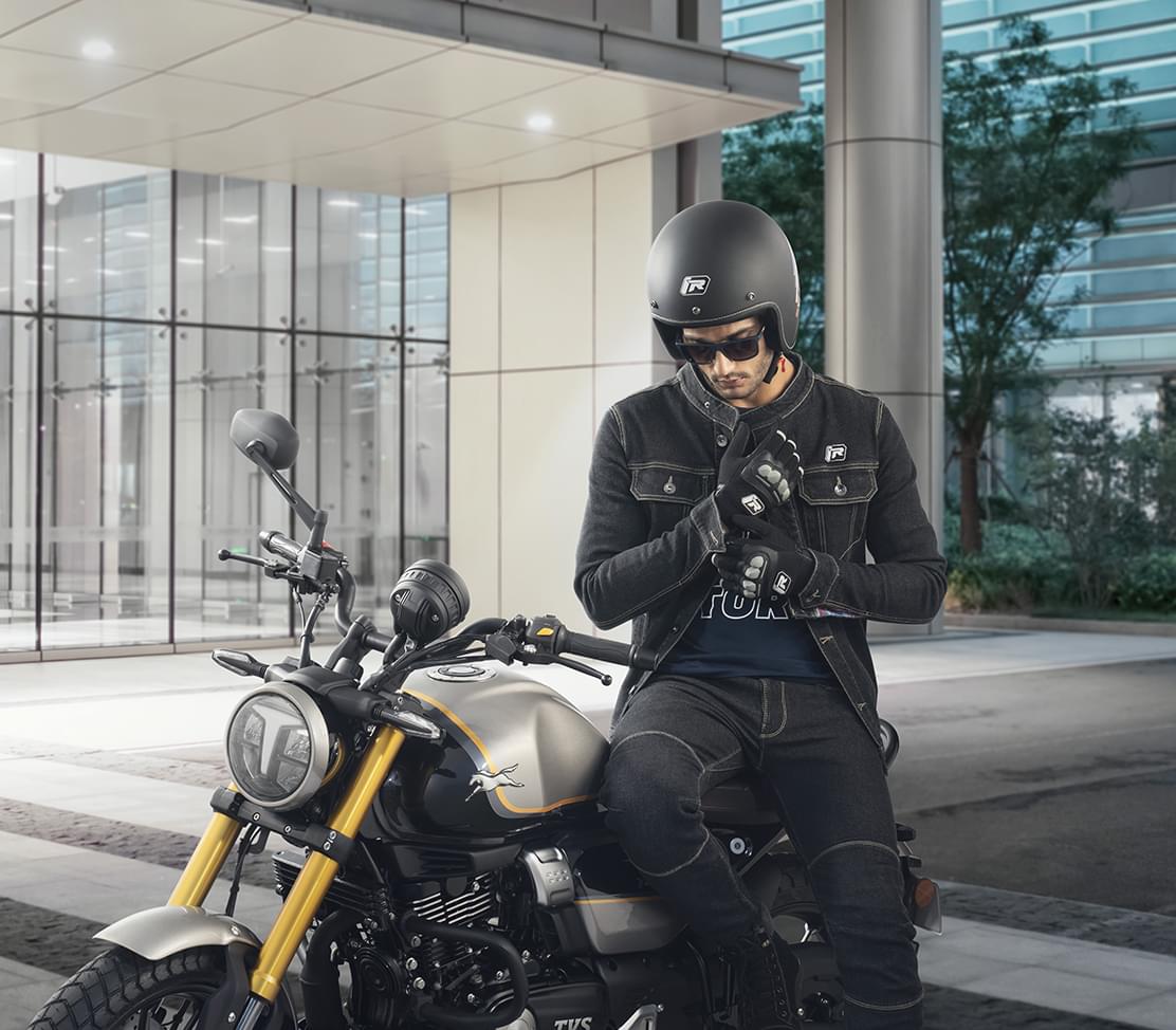 TVS Ronin 225 BS6 Price, Features, Specifications and Colours